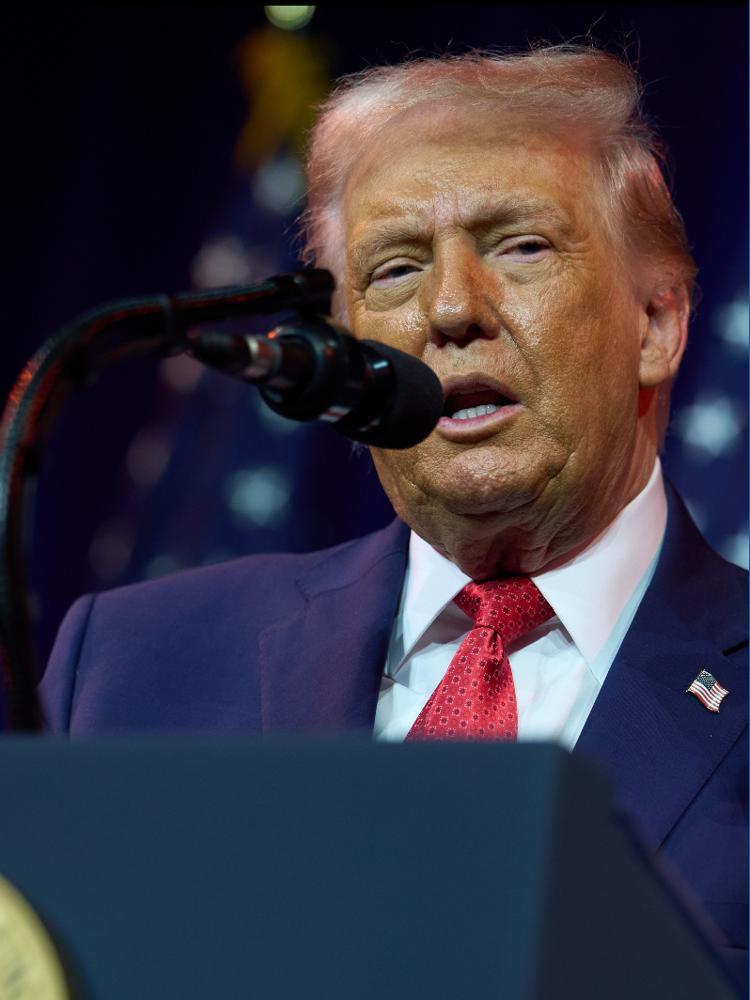 Trump gives new timeline for $2,000 tariff rebate checks | kagstv.com