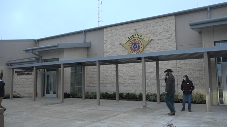 Robertson County Sheriff's Office to allow prison inmate visitations ...