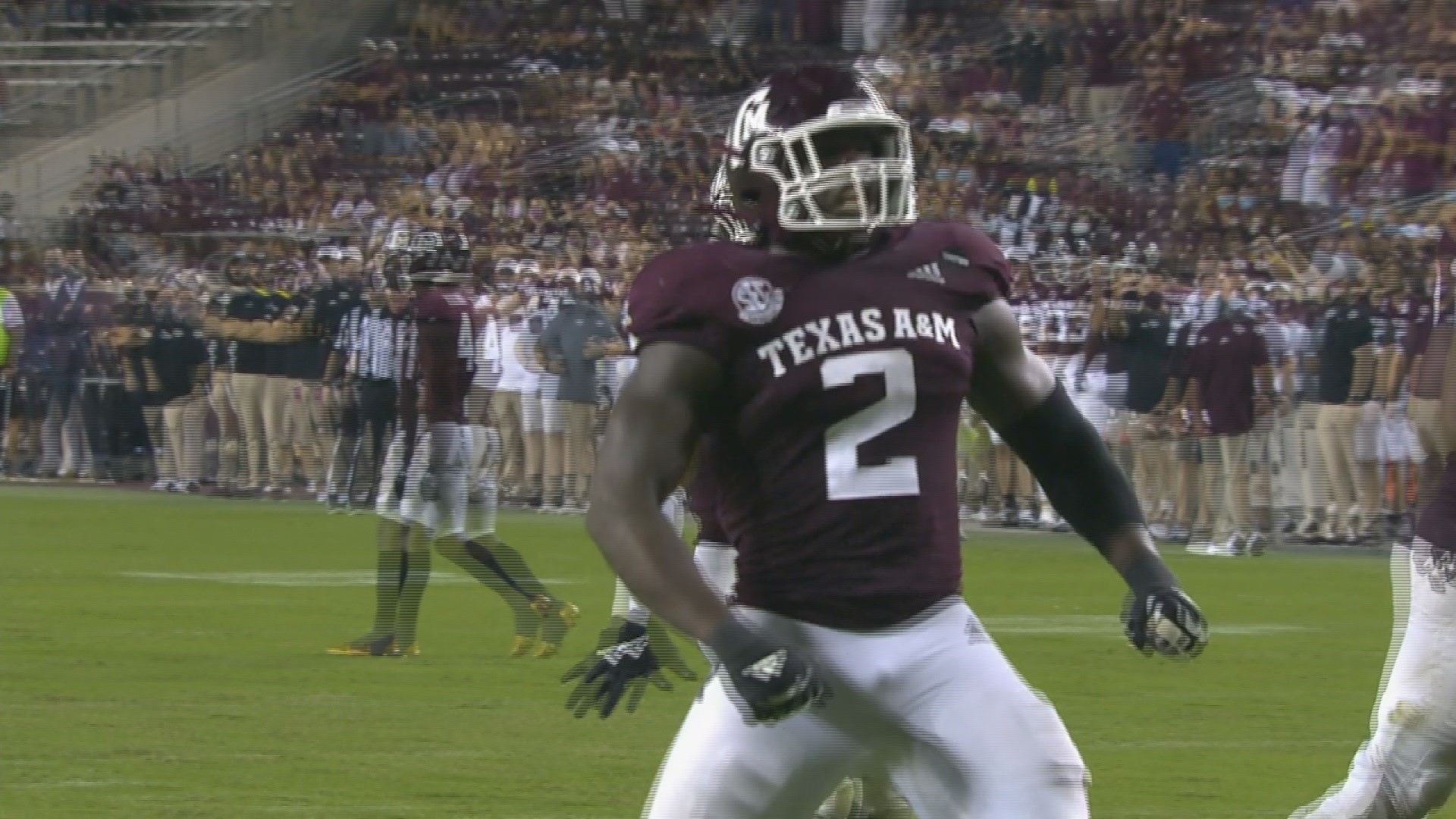 Patience Pays Dividends for Aggie Defensive End Clemons | kagstv.com