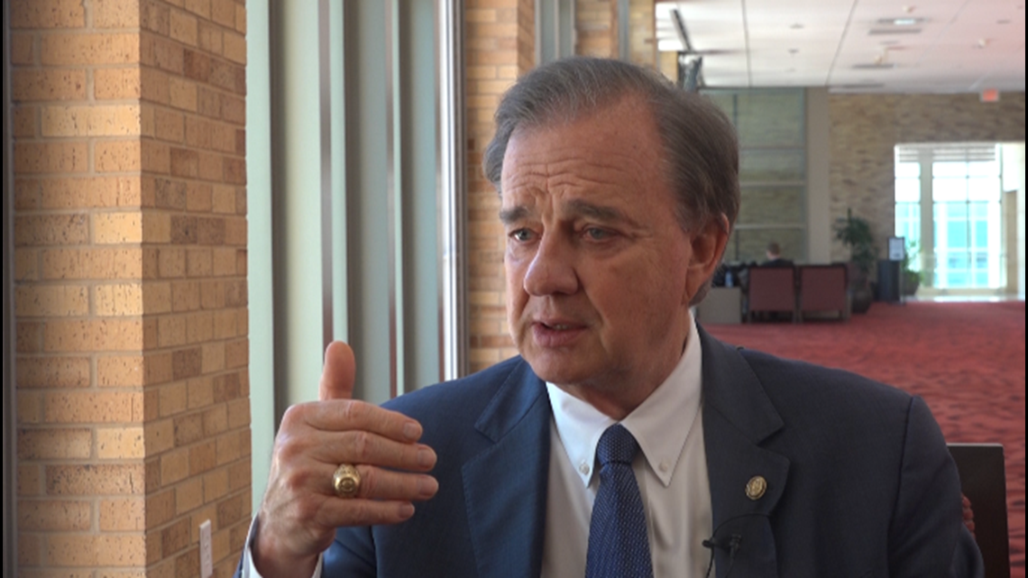 TAMU Faculty Senate request meeting with Chancellor John Sharp | kagstv.com