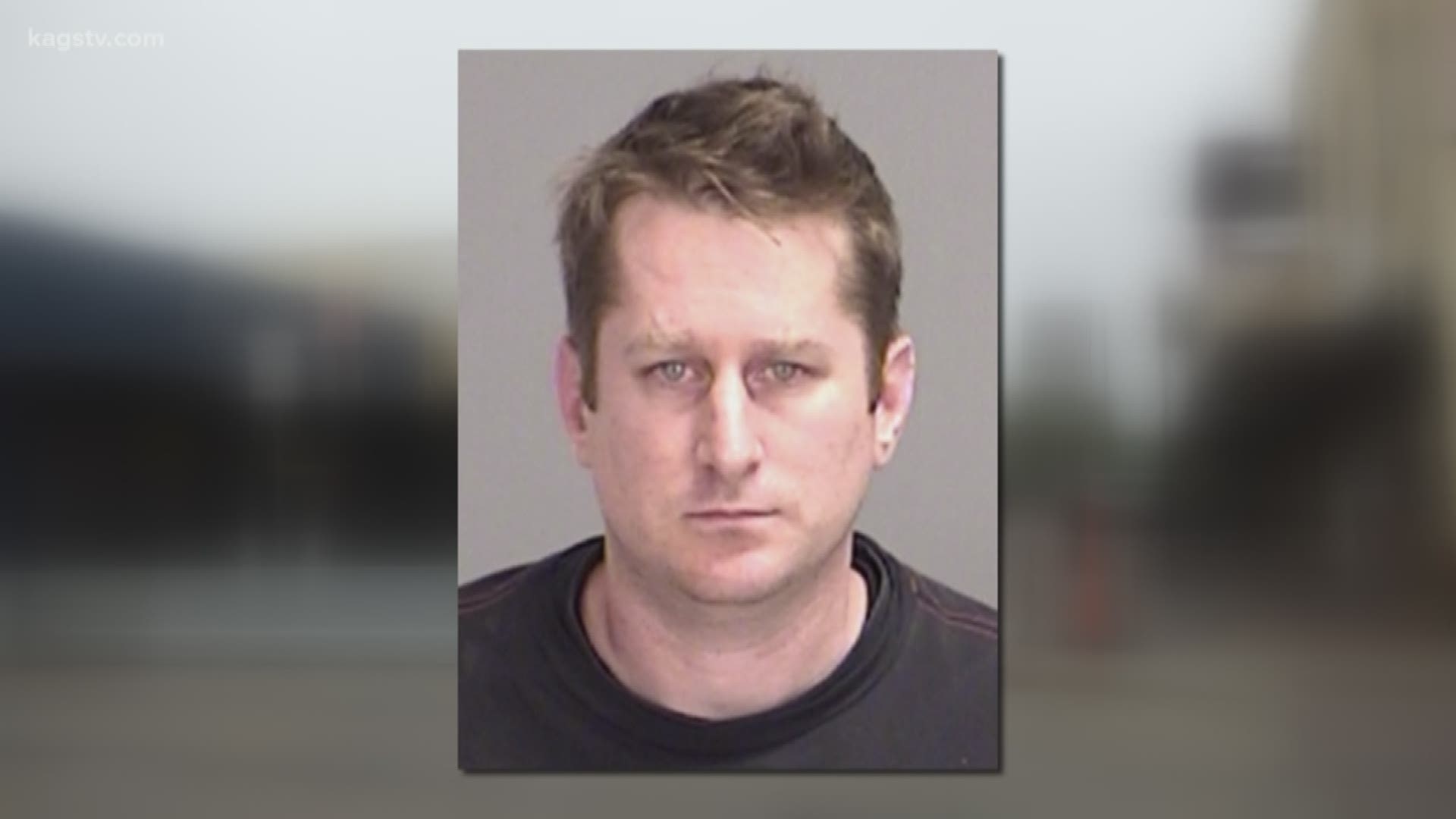 Texas A&M professor arrested for fight with broken bottle on Northgate ...