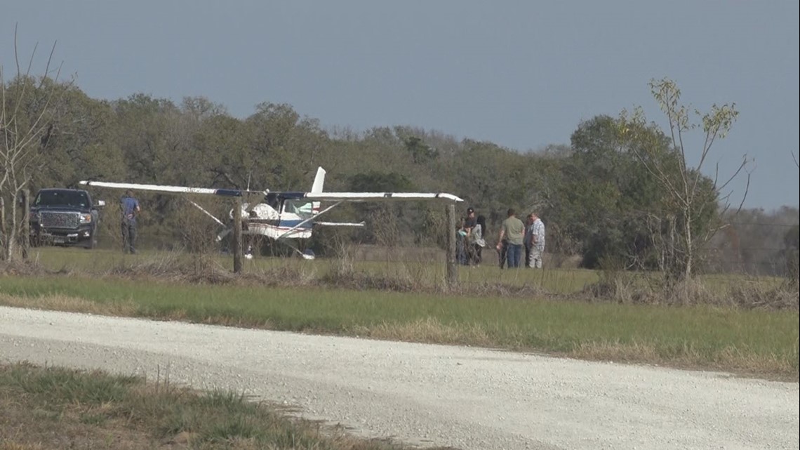 Thanksgiving: Pilot lands plane safely in Brazos County field | kagstv.com
