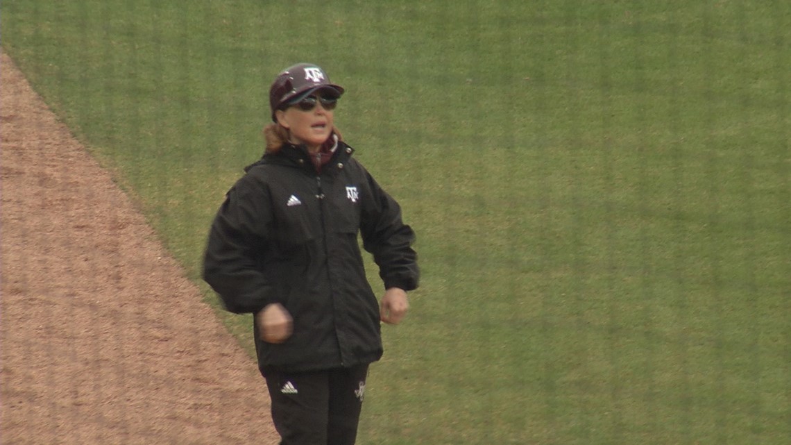 A&M avoids elimination as Evans picks up 1,300th career win | kagstv.com