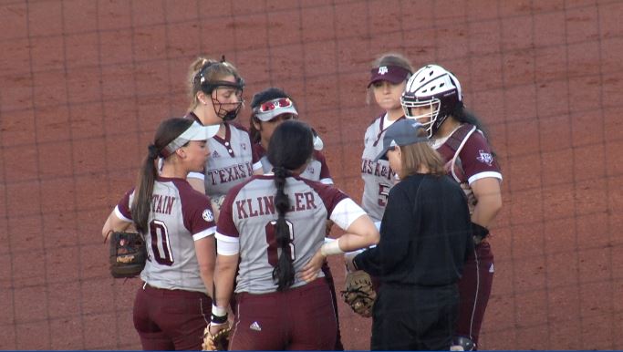 A&M softball sweeps doubleheader with Sam Houston State thanks to a ...