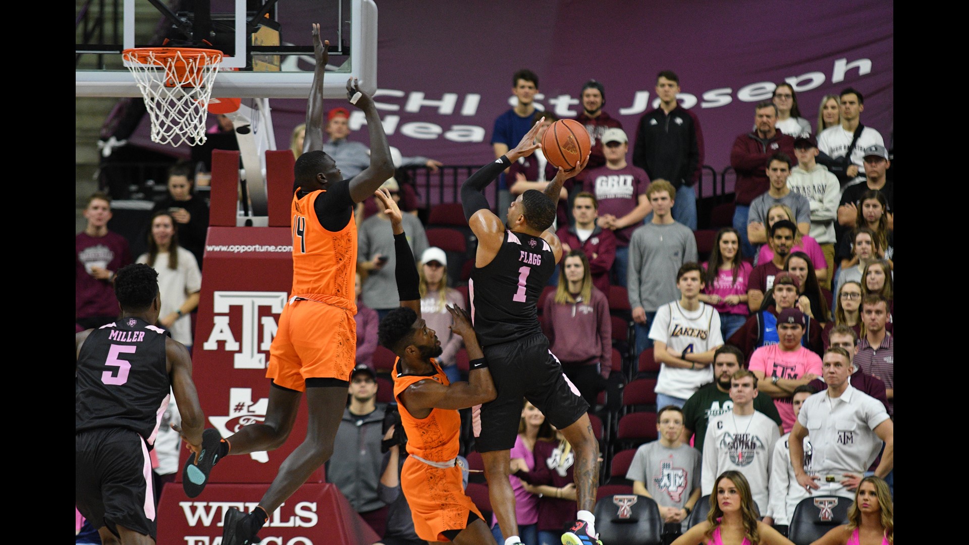 Aggies Host LSU Tuesday Night in BTHO Cancer Game | kagstv.com