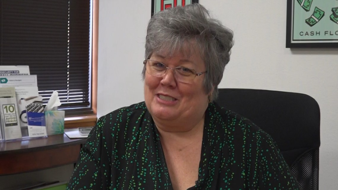 Debbie Holladay discuss helping others in the business world | kagstv.com