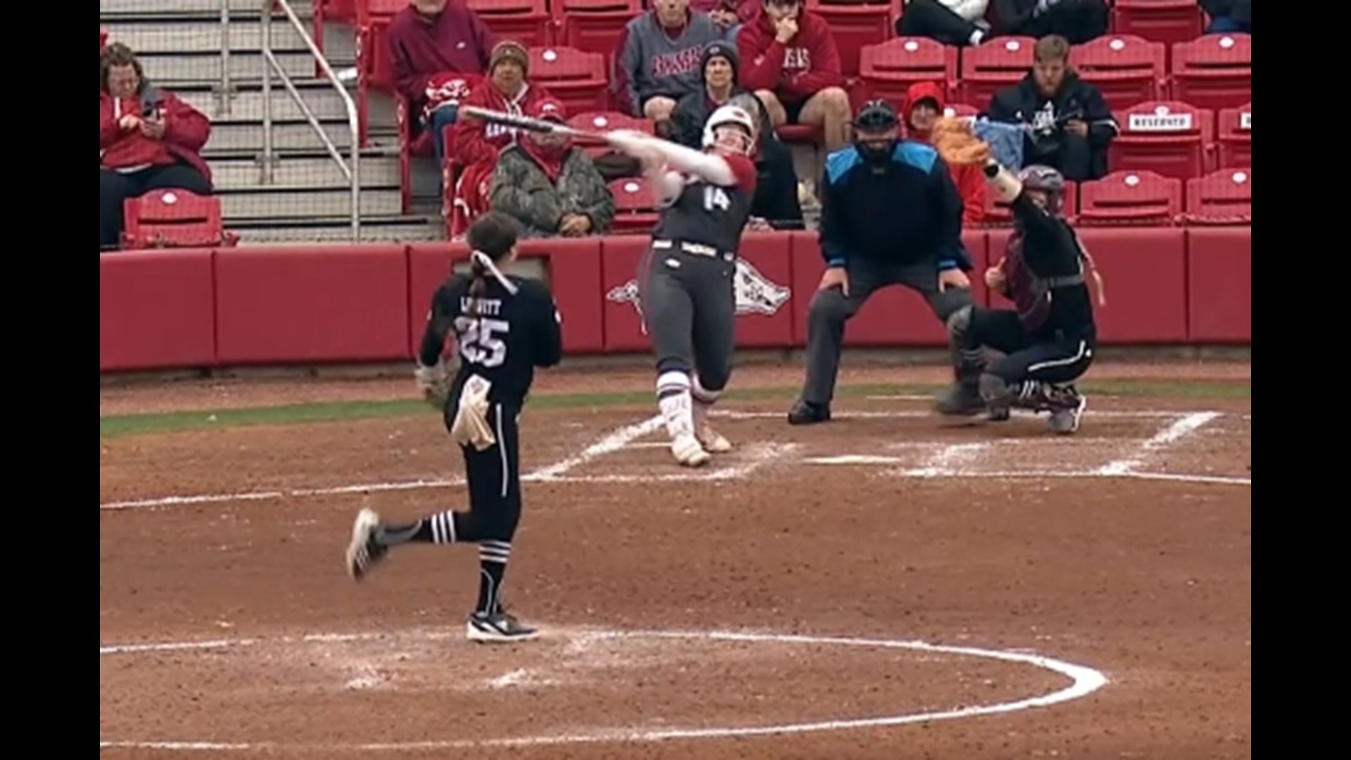 Ackerman, Leavitt shutout #7 Arkansas, 2-0 | kagstv.com