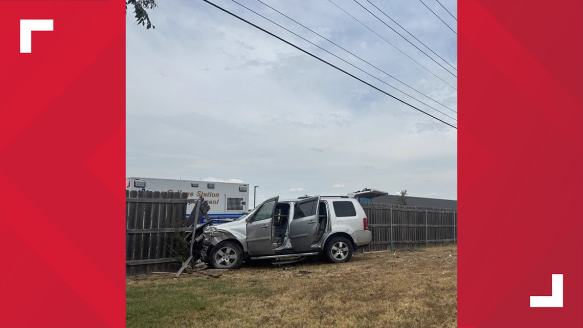 CSFD: Car crashes into yard of College Station residence | kagstv.com
