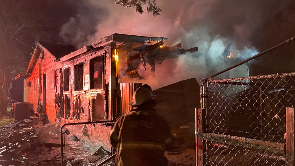 Leon County, Texas house collapses in fire, killing four dogs | kagstv.com