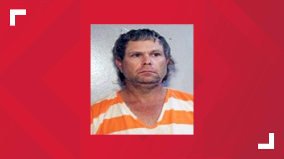Man sentenced to 10 years for punching, spitting on police | kagstv.com