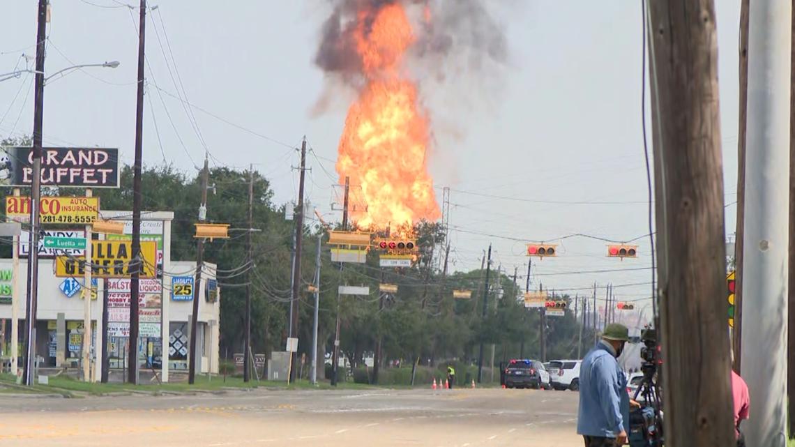 Large pipeline fire near Spencer Highway in Deer Park, Texas | kagstv.com