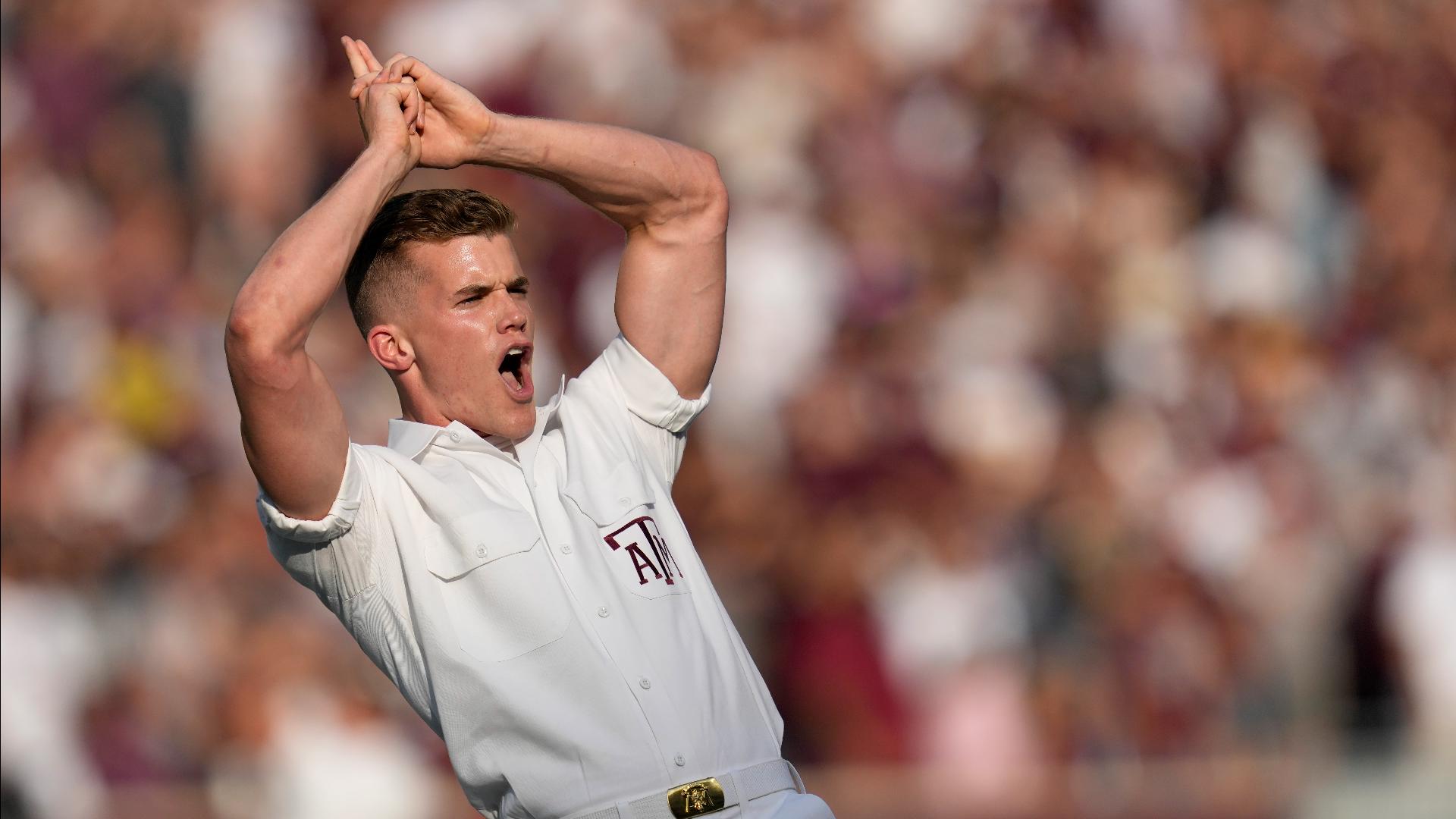 Texas A&M has yell leaders, not cheerleaders. Here's why. | kagstv.com
