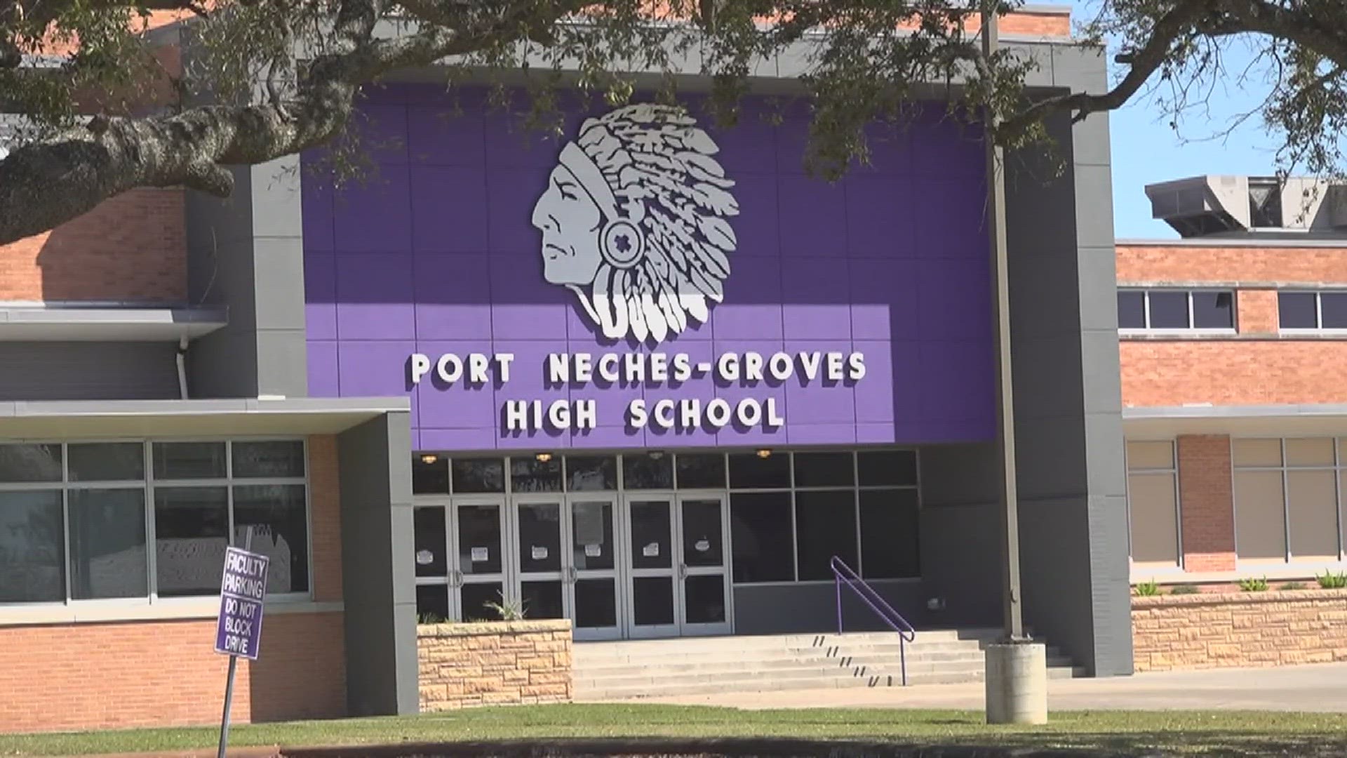 Man open carries gun at PNG pep rally | kagstv.com