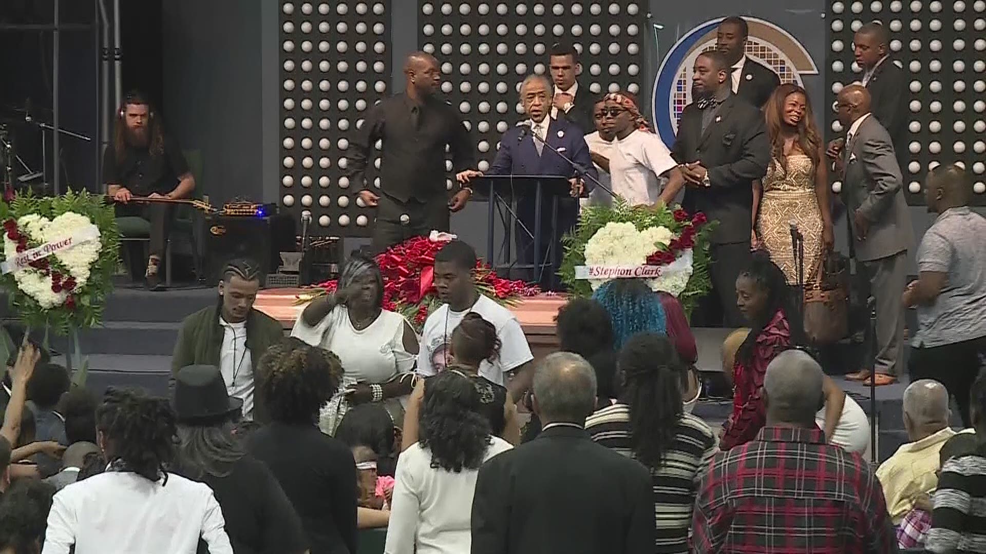 Emotional calls for justice continue at Stephon Clark's funeral ...