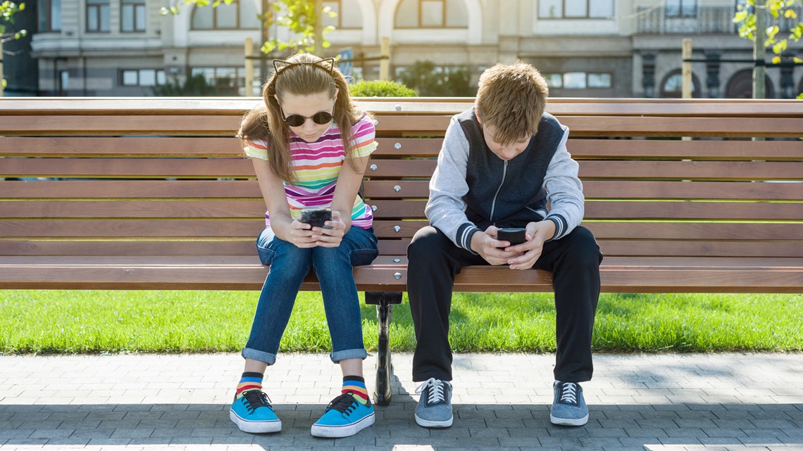 Nearly half of parents worry their child is addicted to mobile devices ...